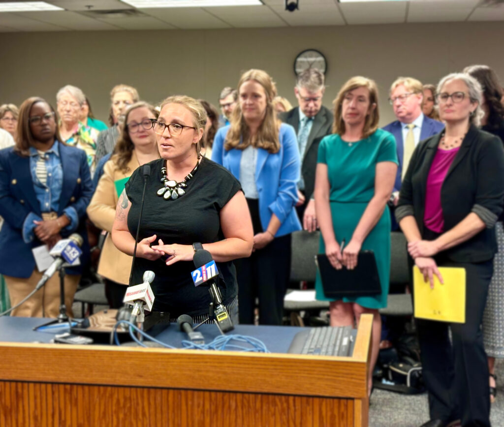 Missouri struggles to administer safety net programs. Congress is ...