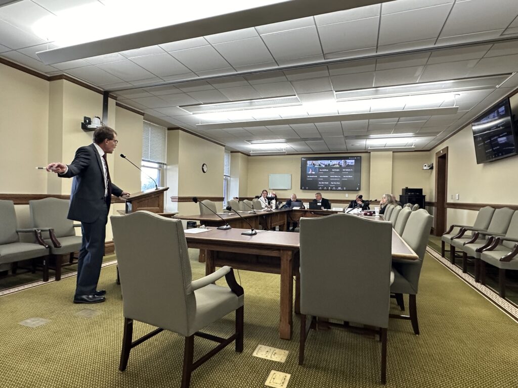 Judges, Republican legislators, argue over rules in tense legislative ...