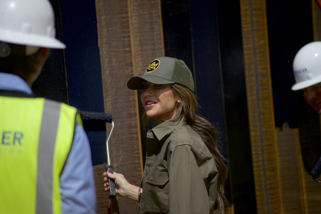 Homeland Sec. Noem visits NM, says Trump wants border wall painted ...