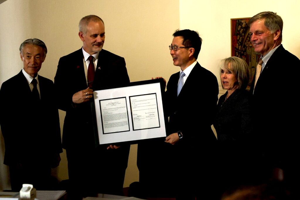 NMSU, Japanese tech firm create new ‘innovation hub’ to test AI and ...