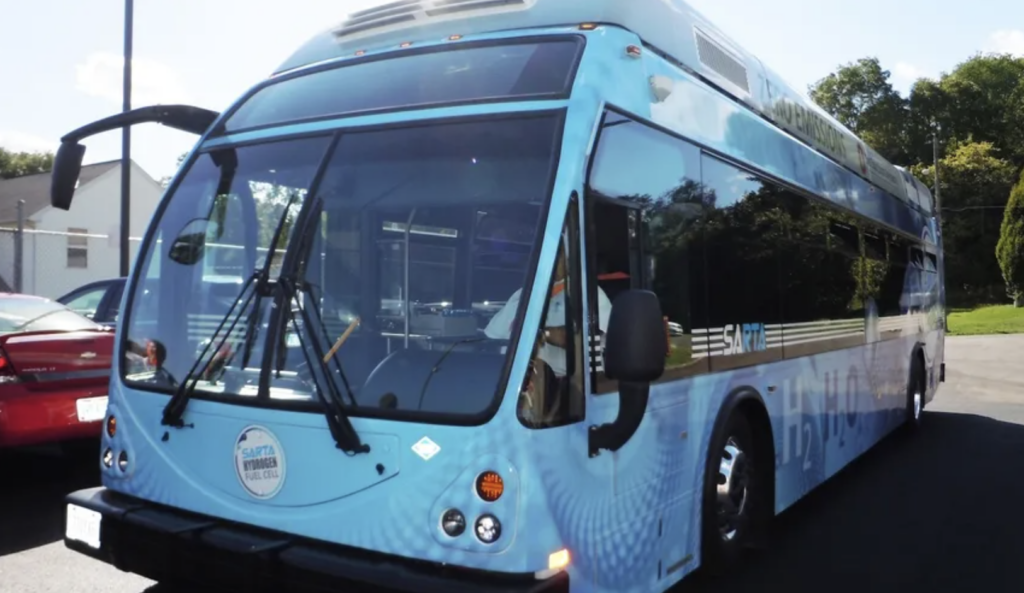 Ohio transit agency to switch to green hydrogen for fuel cell buses ...