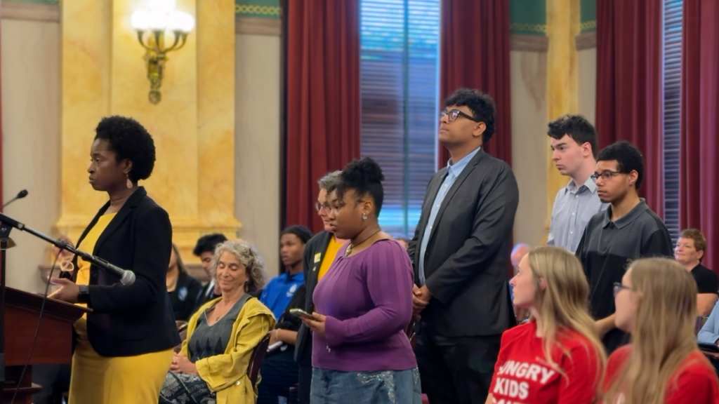 Northeast Ohio students travel to Statehouse to fight for school ...