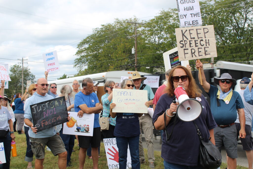 Ohioans protest Sinclair Broadcast Group not airing Jimmy Kimmel’s show ...