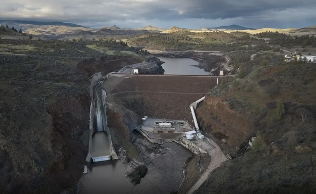 Klamath River Ecosystem is Booming One Year After Dam Removal | News ...