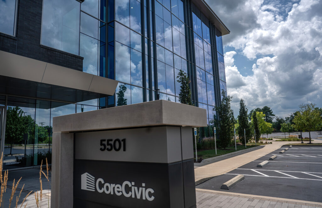 Stockard on the Stump: CoreCivic battles former consultant over ICE ...