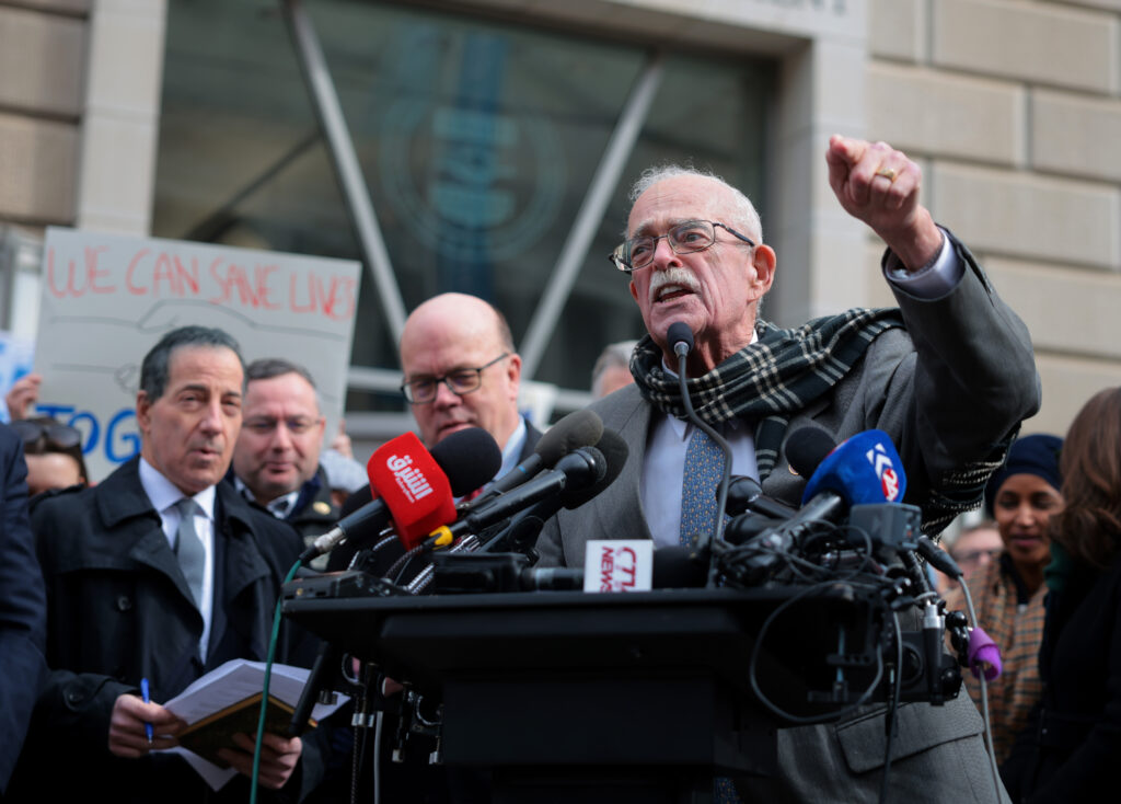 Longtime NoVa congressman Gerry Connolly will not seek reelection after ...
