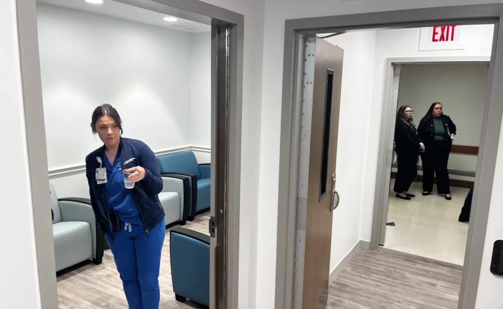 Chesapeake Regional opens new psychiatric emergency room | News From ...