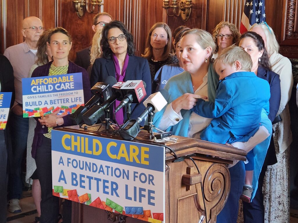 Democrats announce bill to restore child care support stripped from ...