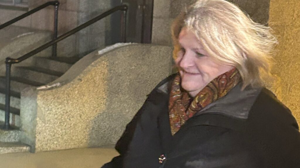 Arizona tribal member nearly deported after Iowa jail issues ICE ...