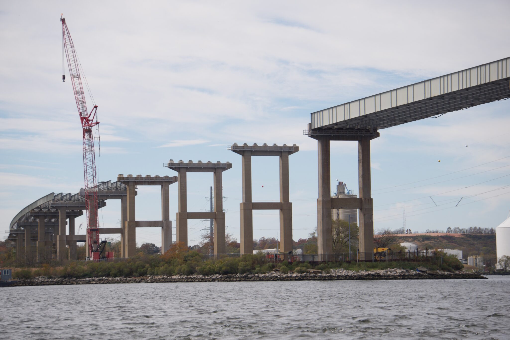 Key Bridge rebuild progresses with first piles driven into the Patapsco ...