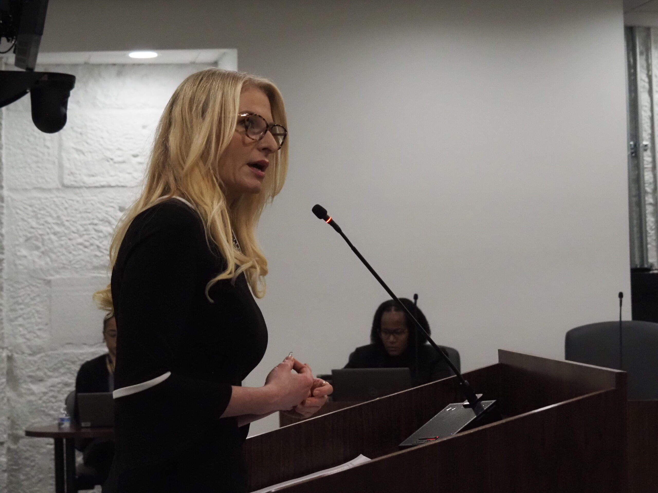 Senators consider funds for county prosecutors, eliminating rape kit ...