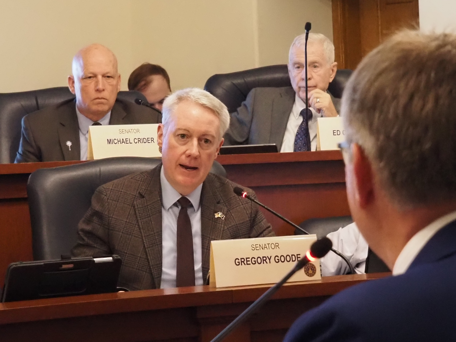 Deadlines spur big changes to Indiana bills on hospital prices, 13th ...