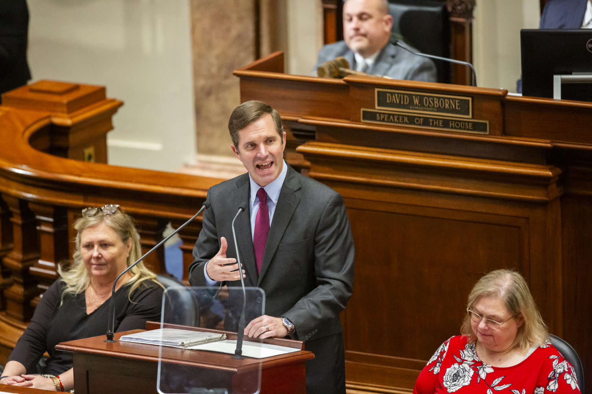 Runway project at Bluegrass Station loses key support after local ...