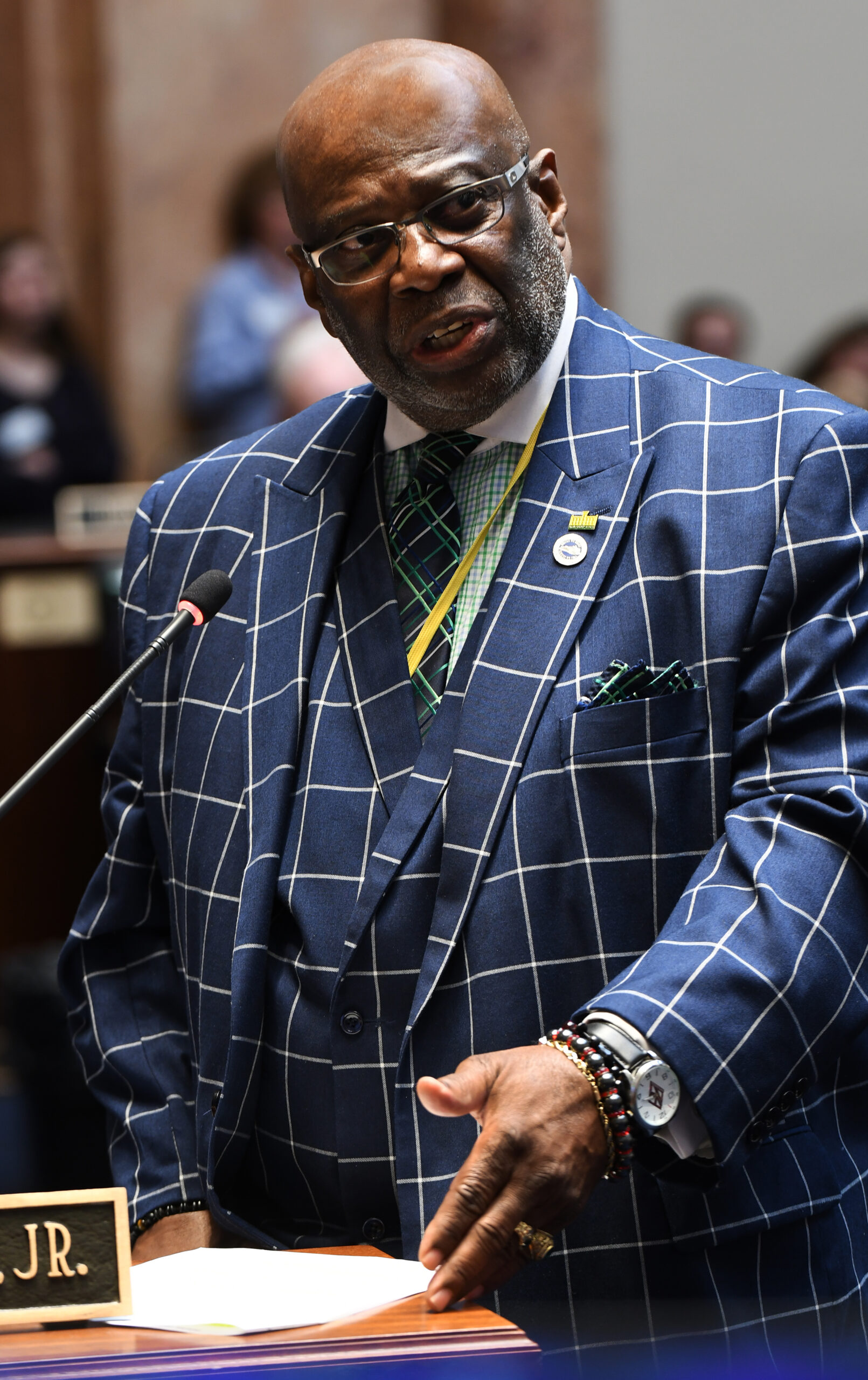 Supporters of ending ‘slavery’ in Kentucky line up behind Lexington ...