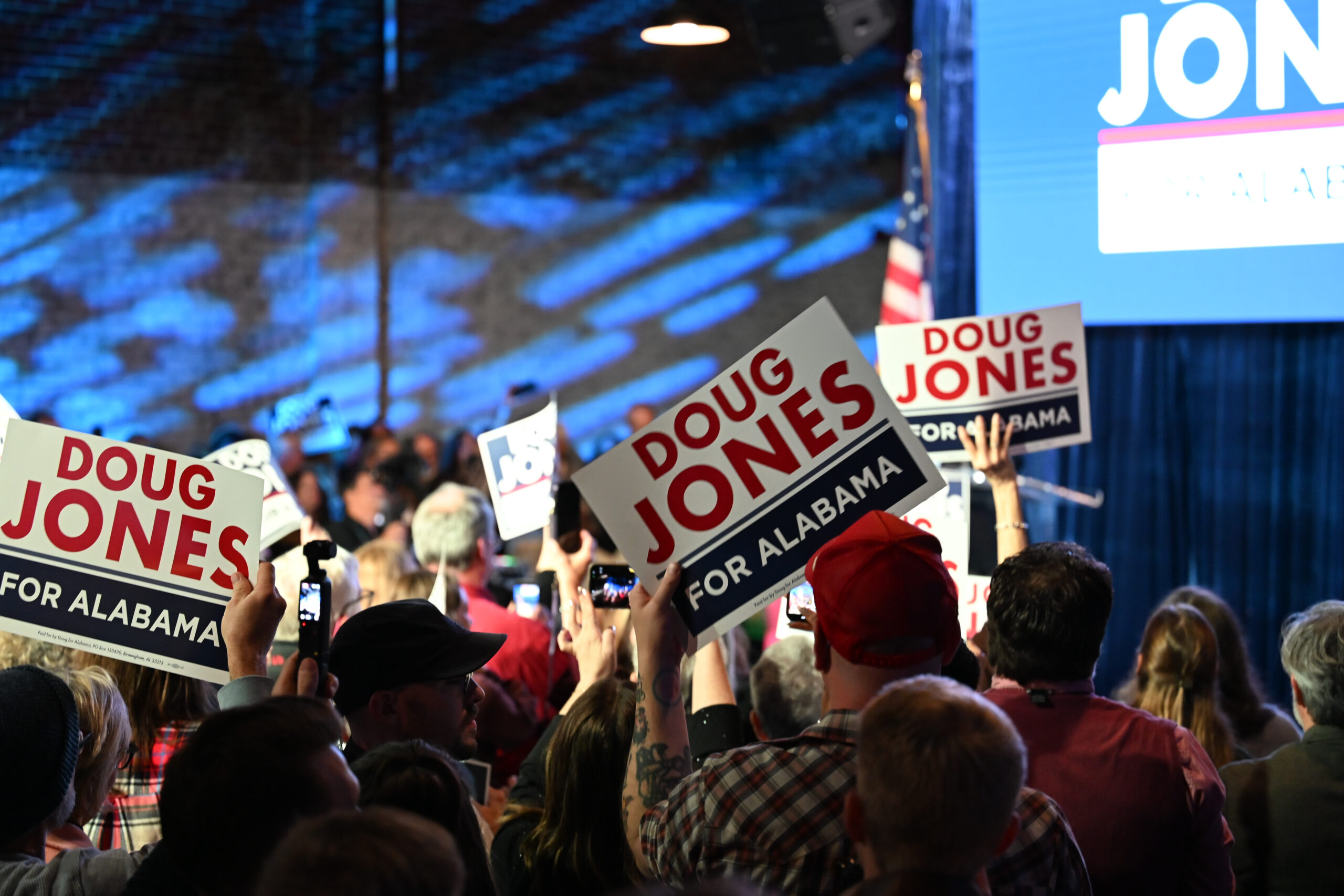 Doug Jones kicks off Alabama gubernatorial campaign with vision of ...