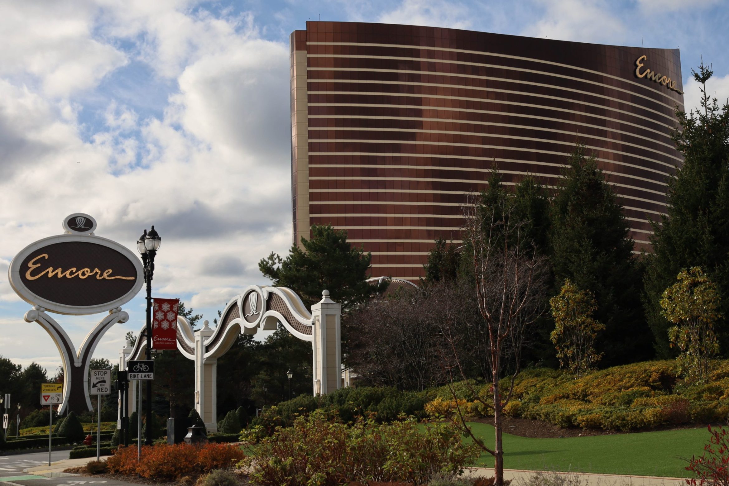 How incoming mayor Robert Van Campen will write Everett’s next chapter ...