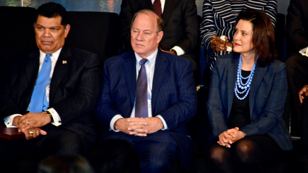 Detroit turns page on Cobo, bank to rename convention center | News ...