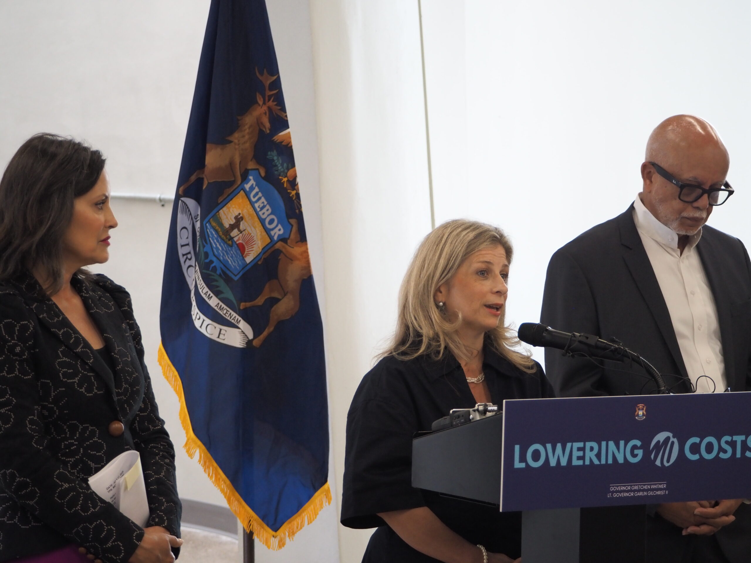 Whitmer and Gilchrist mark $144 million in medical debt forgiveness ...