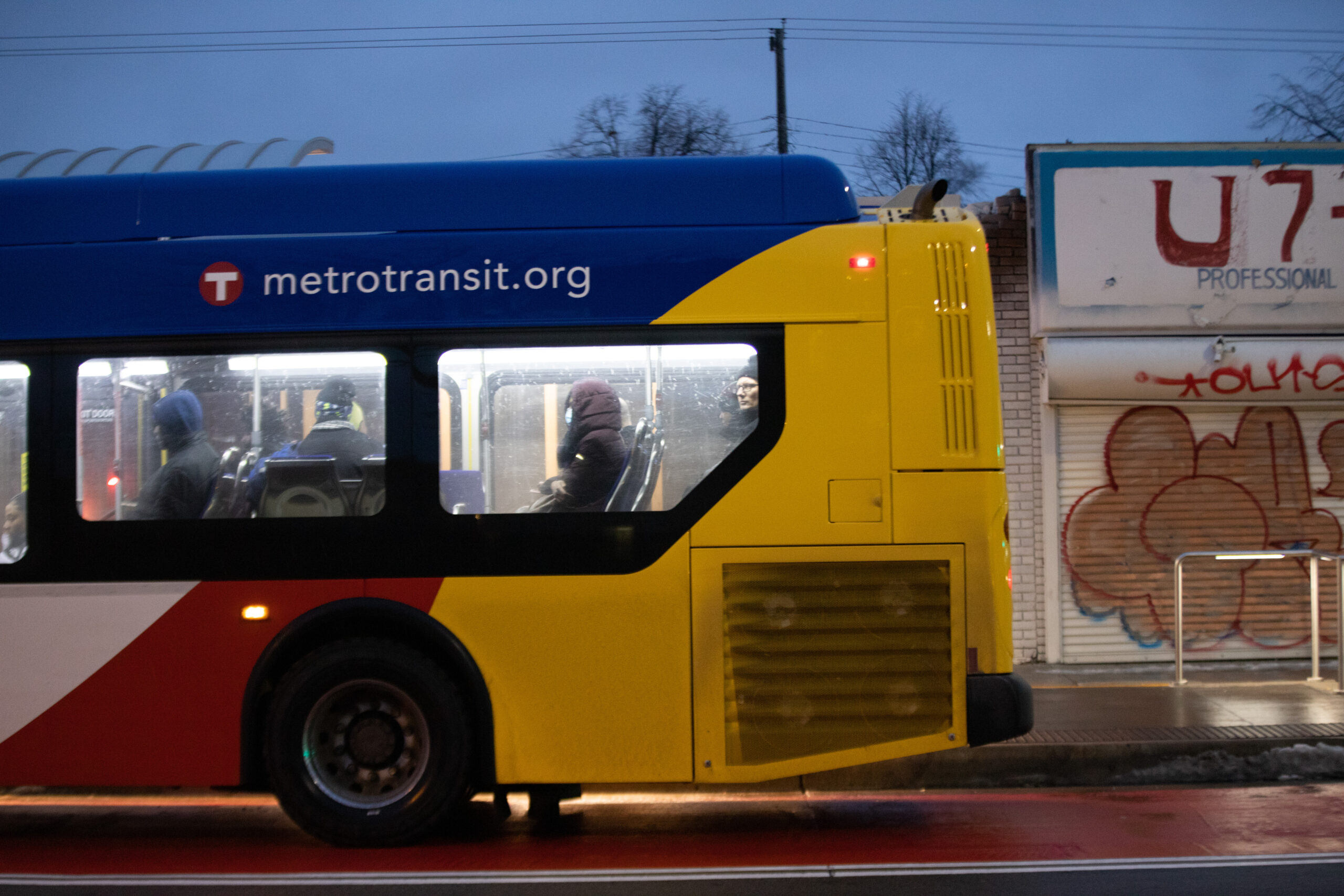 Buses, rail, biking, walking and, yes, even some driving: DFL ...