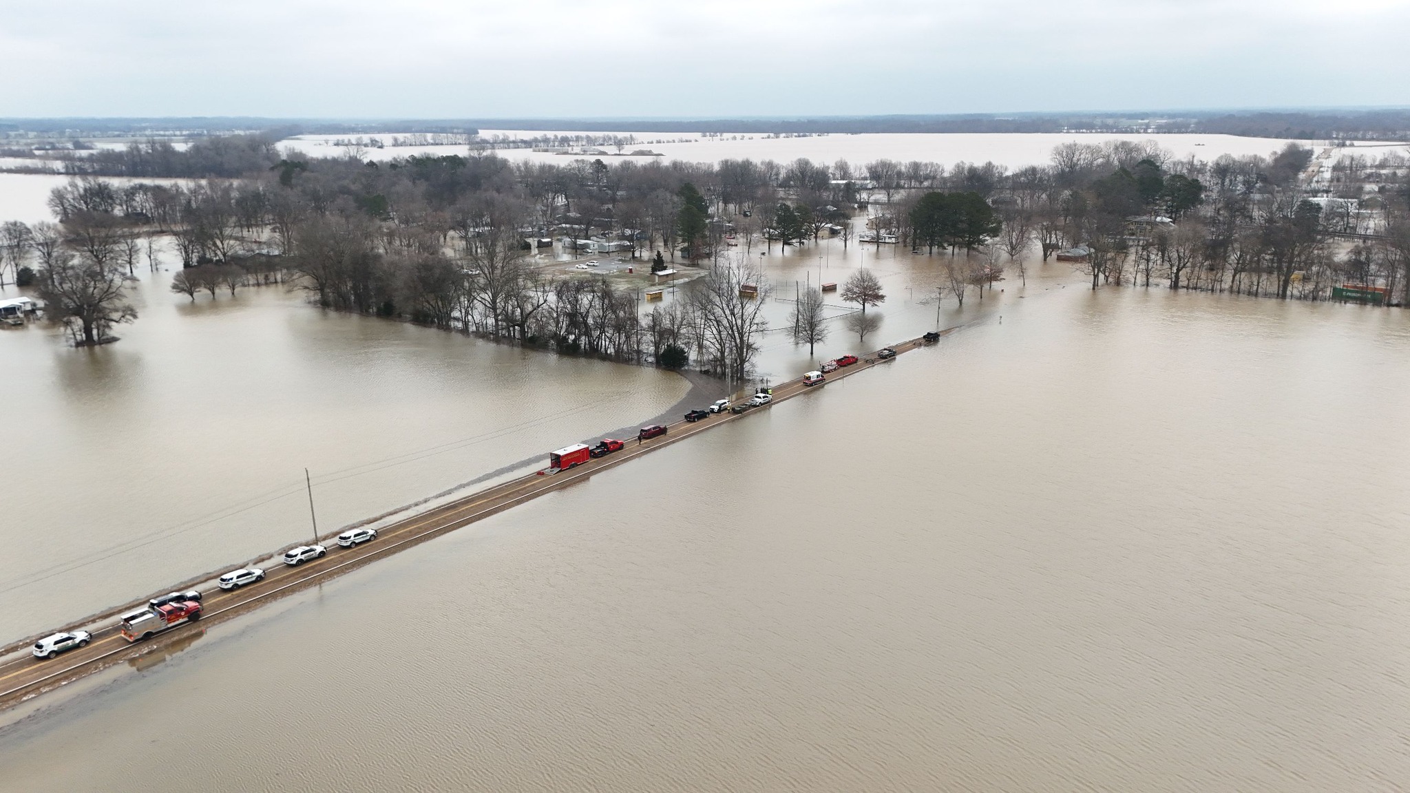 Flooding devastates small West Tennessee town ahead of cold snap | News ...