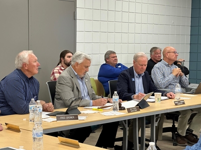 DMACC dean asks board of trustees to review public comment and FOIA ...