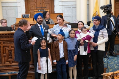 Senate, Assembly welcome new members | News From The States
