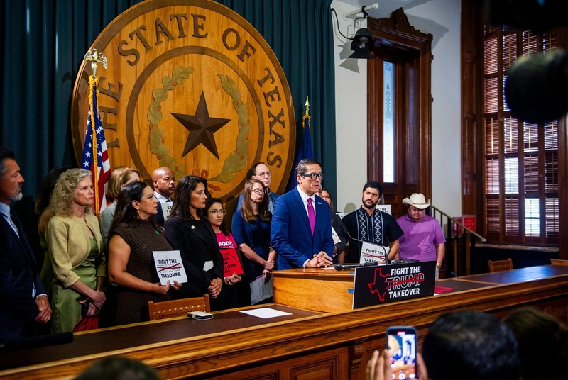 Texas Democrats vow to use delay tactics to drag out GOP redistricting ...