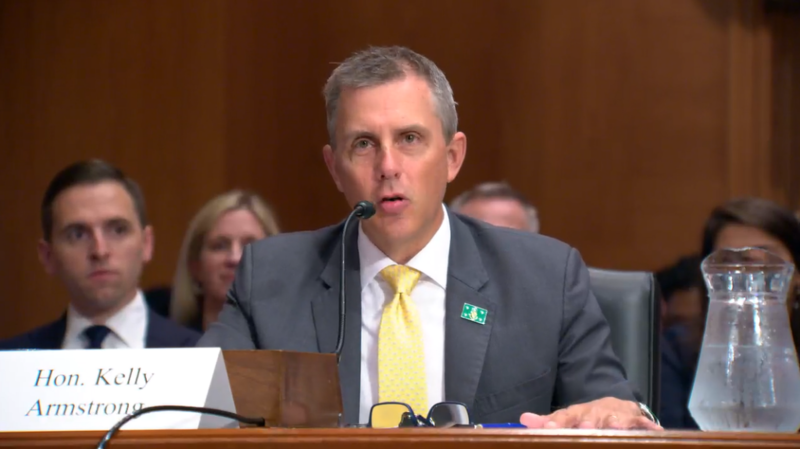 Gov. Armstrong pushes flexibility, transportation permitting reform ...