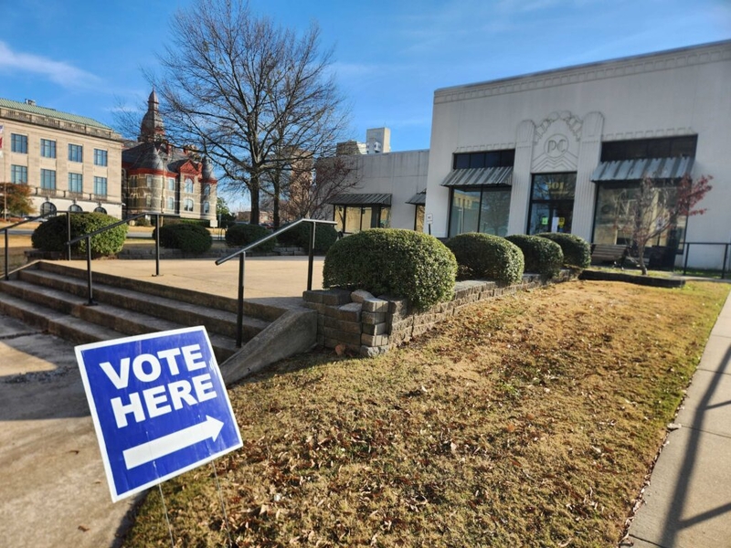 UPDATED: Holladay wins Democratic nomination for central Arkansas state ...