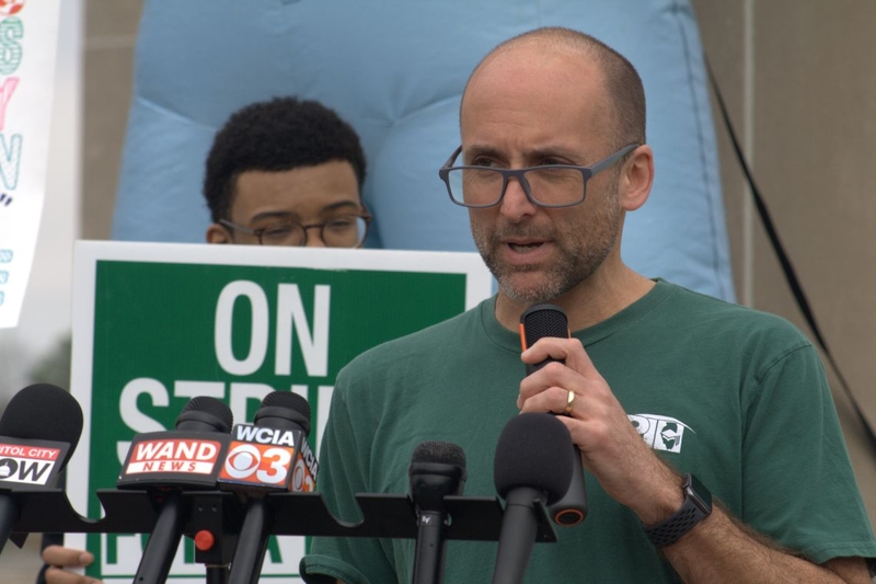 Faculty at University of Illinois Springfield reach tentative agreement ...