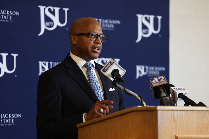Jackson State President Marcus Thompson resigns | News From The States