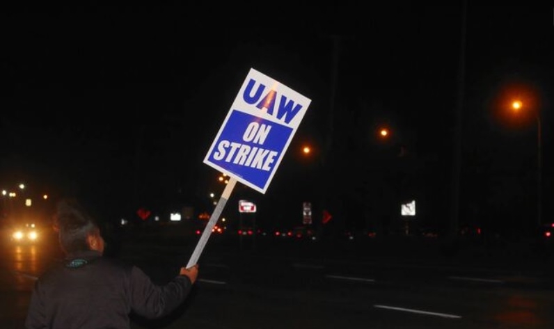 Mercedes-Benz workers launching union campaign at Vance plant | News ...