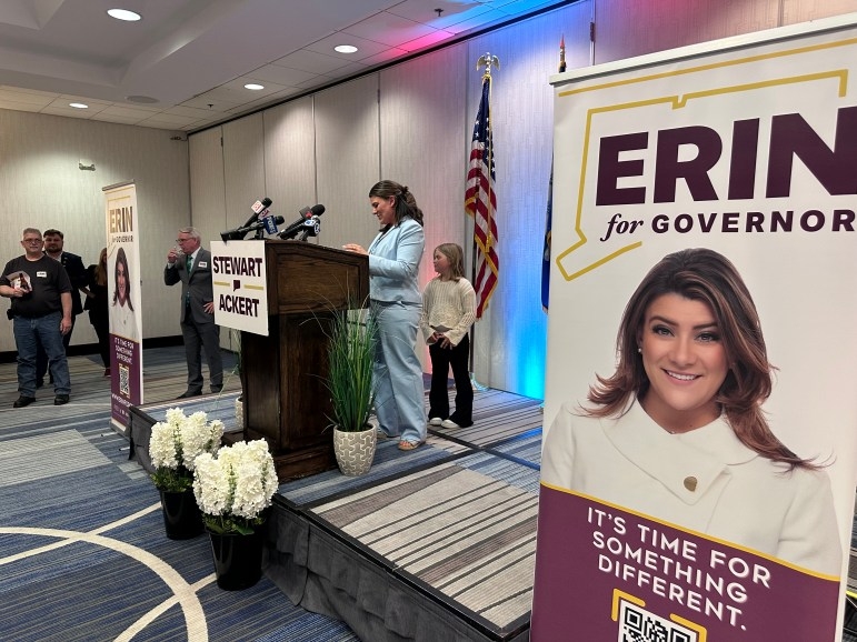 Erin Stewart, accused of fraud as mayor, suspends campaign for governor ...