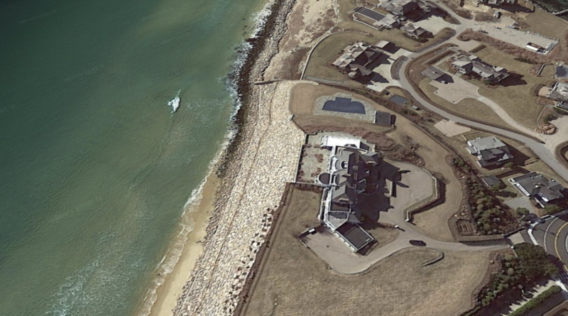 Federal court judge dismisses challenge to RI shoreline access law ...