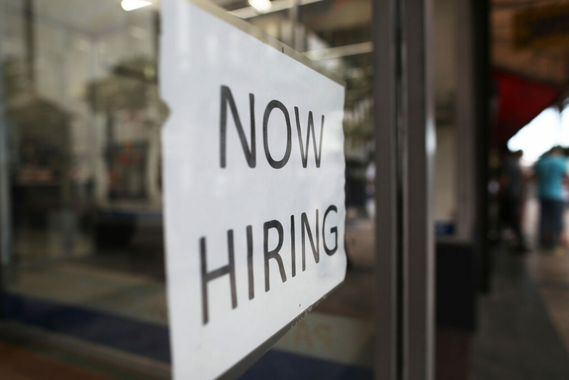 Businesses can help 2024 high school graduates jump-start their careers ...