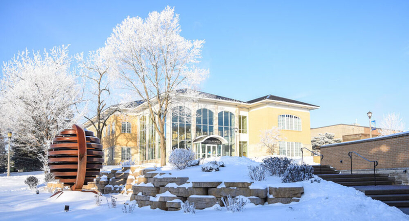 Upper Iowa University launches 90-credit degree in business ...