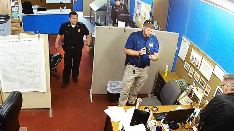 Police chief embarrassed Marion with newspaper raid. His resignation ...