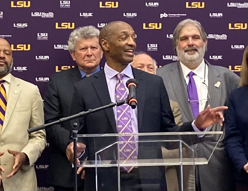 LSU President Tate’s $650,000 in incentives within easy reach based on ...