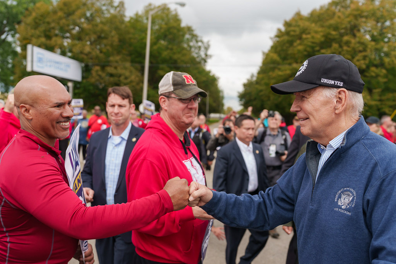 Biden tells UAW head Shawn Fain in Illinois: ‘You’ve done one hell of a ...