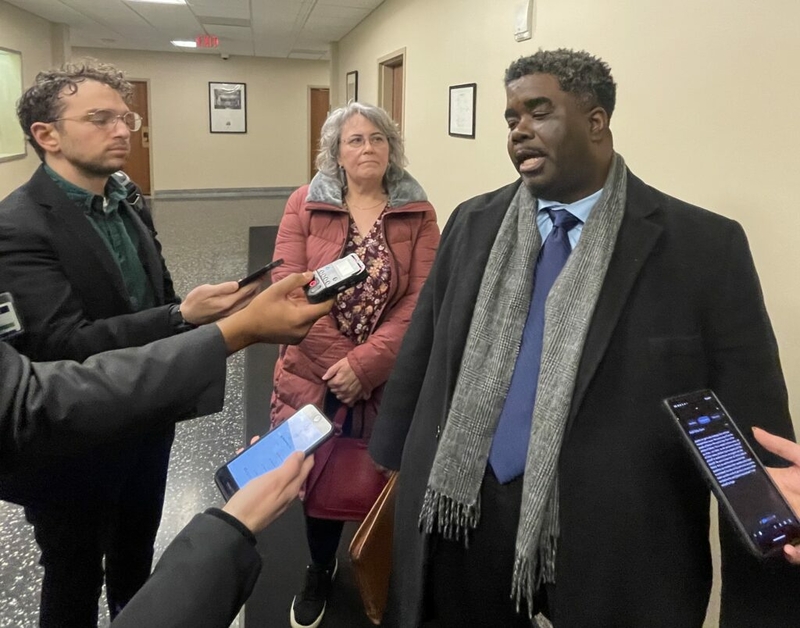 As time runs short, federal judges weigh process to redraw some ...