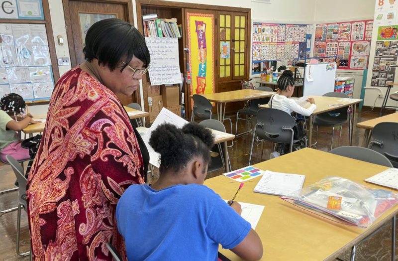 For the Detroit district’s small schools, costs are high and solutions ...