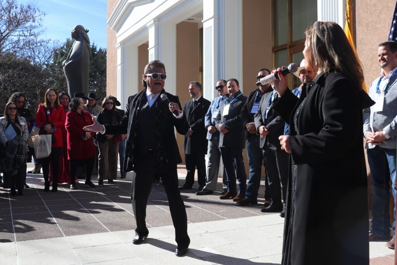New Mexican lawmakers celebrate Mexican delegation at the Roundhouse ...