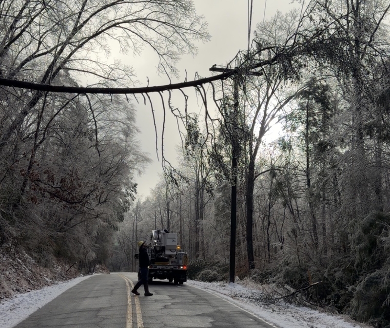 Power outages, freezing temperatures and travel delays as winter storm ...