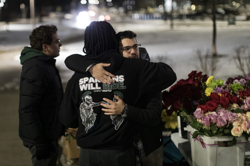 Green lights, silent tears at Michigan State University vigil honoring ...