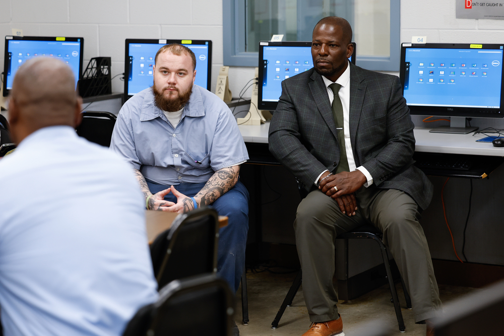 A look inside classes at an Ohio prison | News From The States