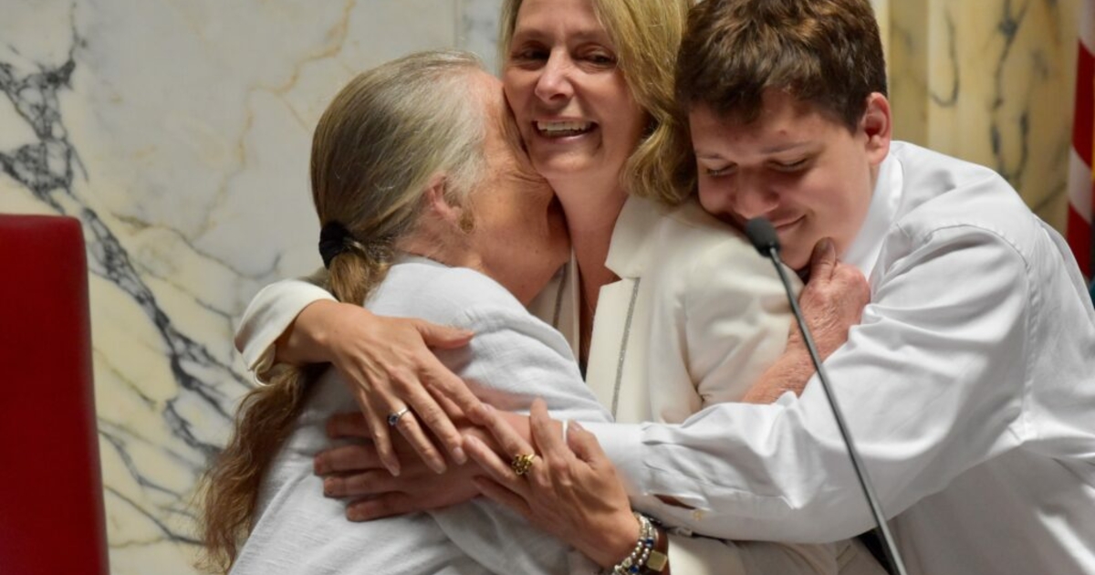 Love sworn in as newest senator from Montgomery County | News From The ...