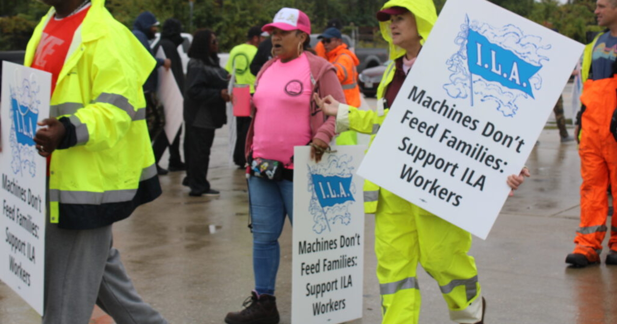 Longshoremen put strike on hold, reopen ports on East and Gulf coasts ...