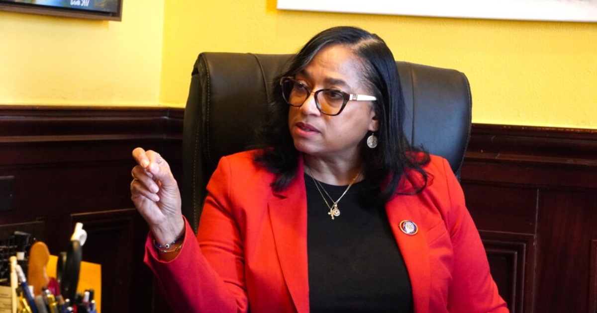 House Speaker Peña-Melnyk begins first session tackling budget deficit ...