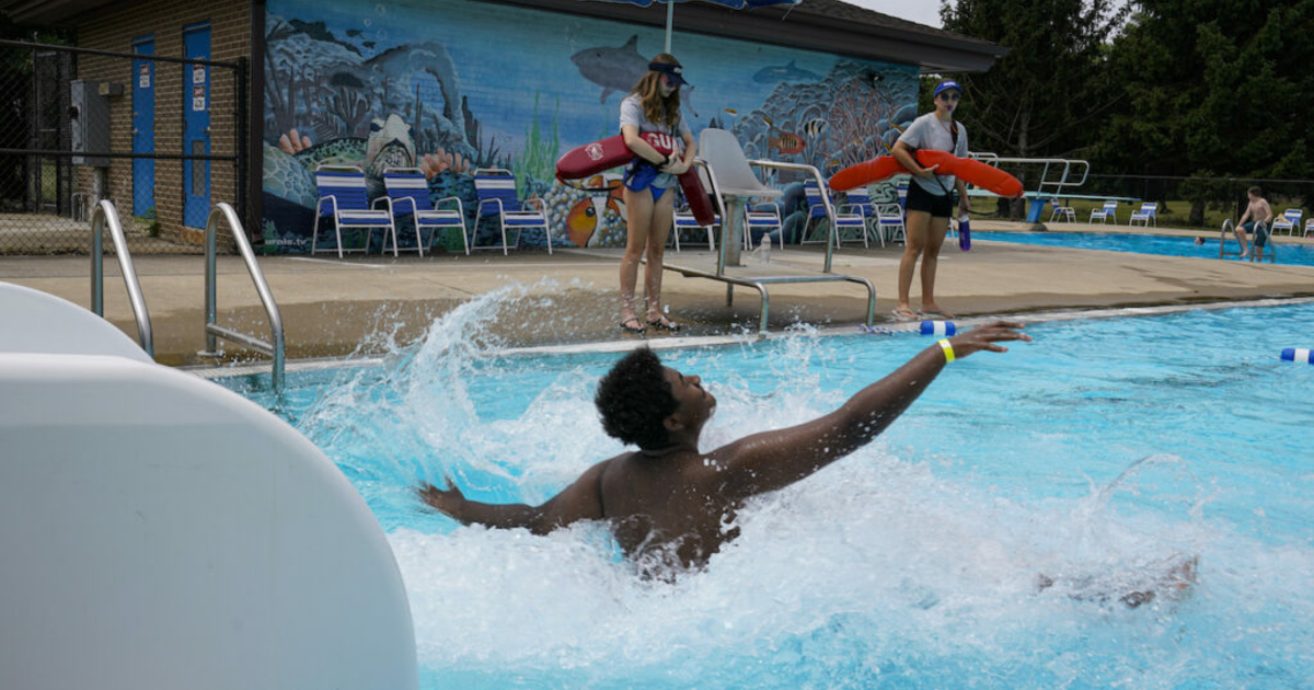 Cities boost wages, embrace ‘culture change’ to beat lifeguard shortage ...