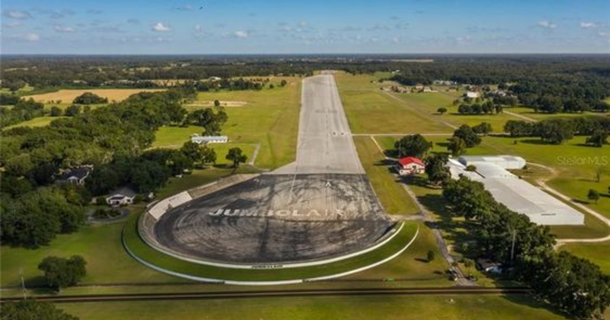 Expanding this Florida airstrip development is plane crazy | News From ...